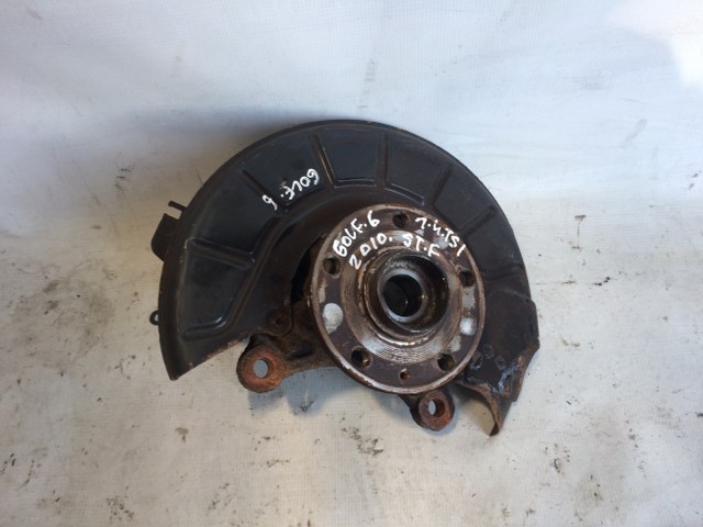 Fuzeta stanga fata VW Golf 6 1.4 TSI-Otomobile.ro