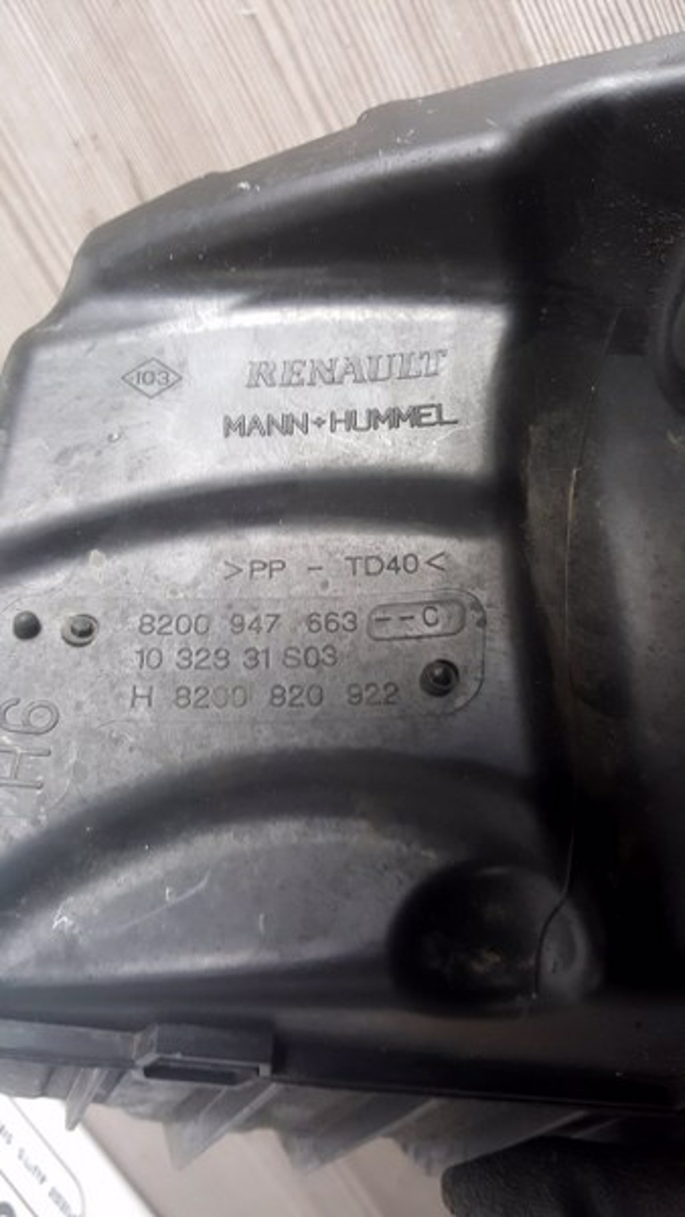 Carcasa Filtru Aer,8200947663,Renault Megane 3 1.6 Benzina-Otomobile.ro