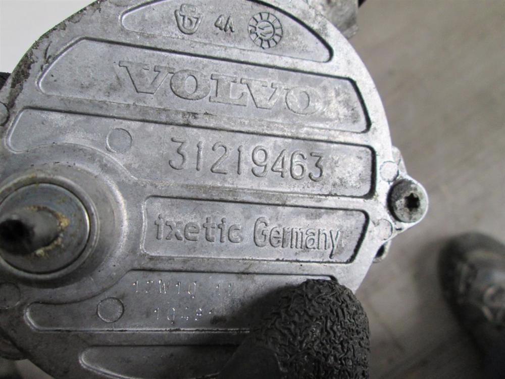 Pompa vacuum,31219463,Volvo S40 2.0 Diesel Euro 5-Otomobile.ro