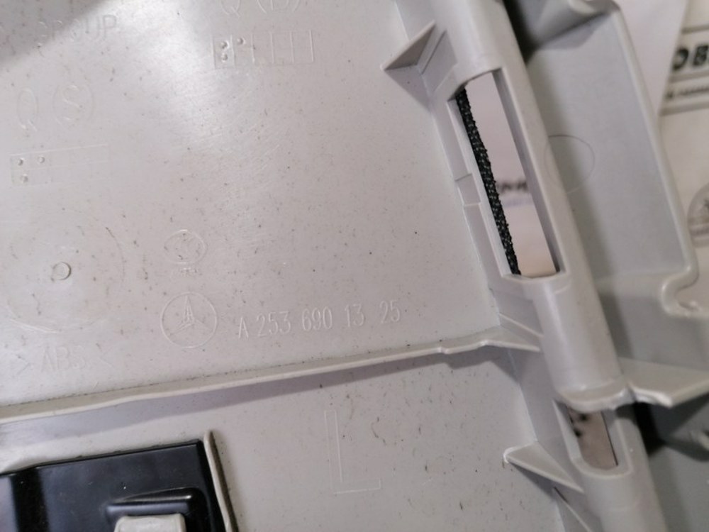 Ornament interior stalp stanga fata Mercedes-Benz GLC X253: A2056900930 ...