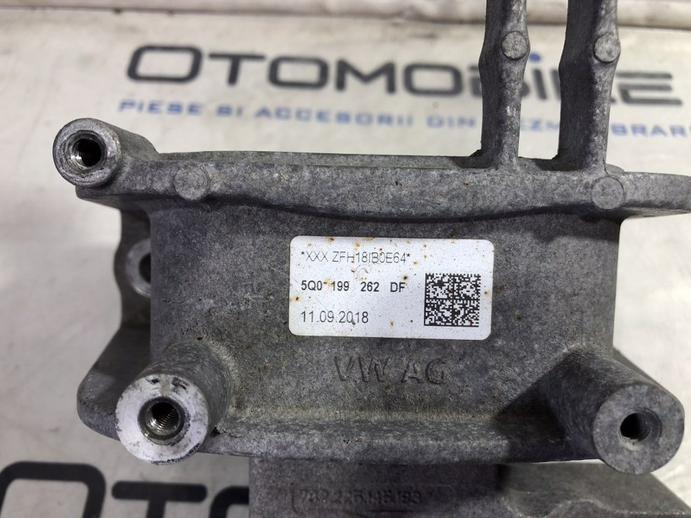 Tampon suport motor dreapta VW Passat B8 2.0 TDI: 5Q0199262DF ...